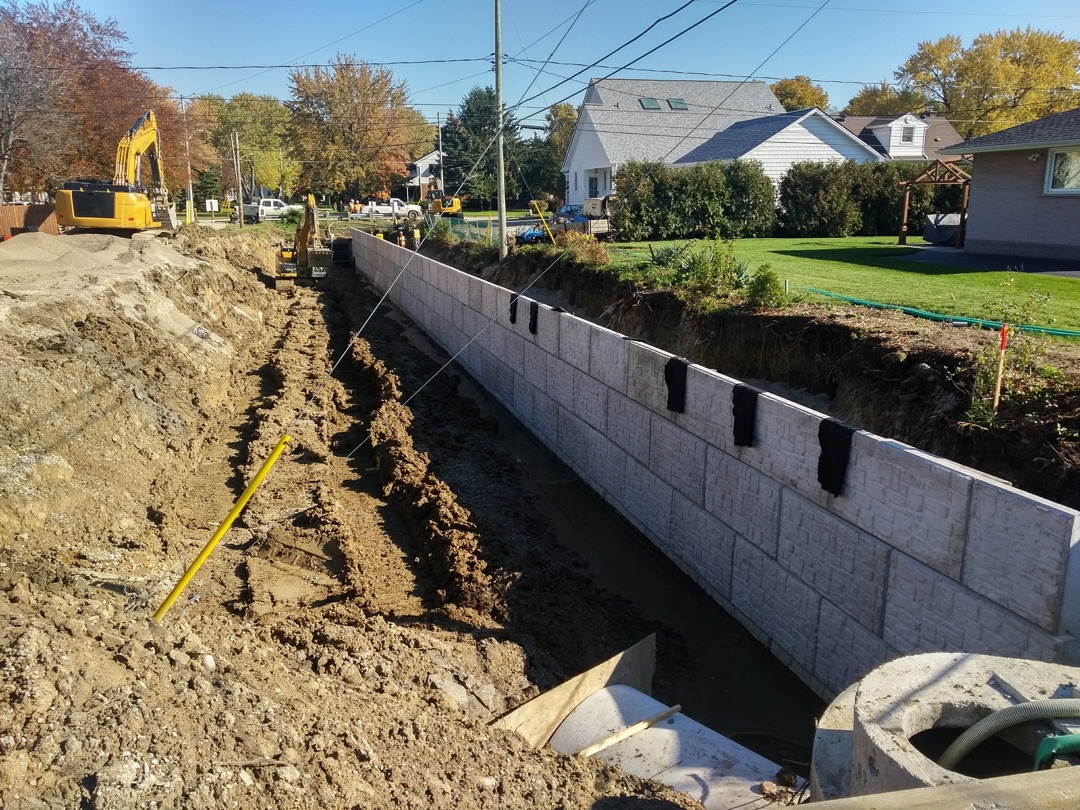 LG Retaining System - IECS Group Inc.